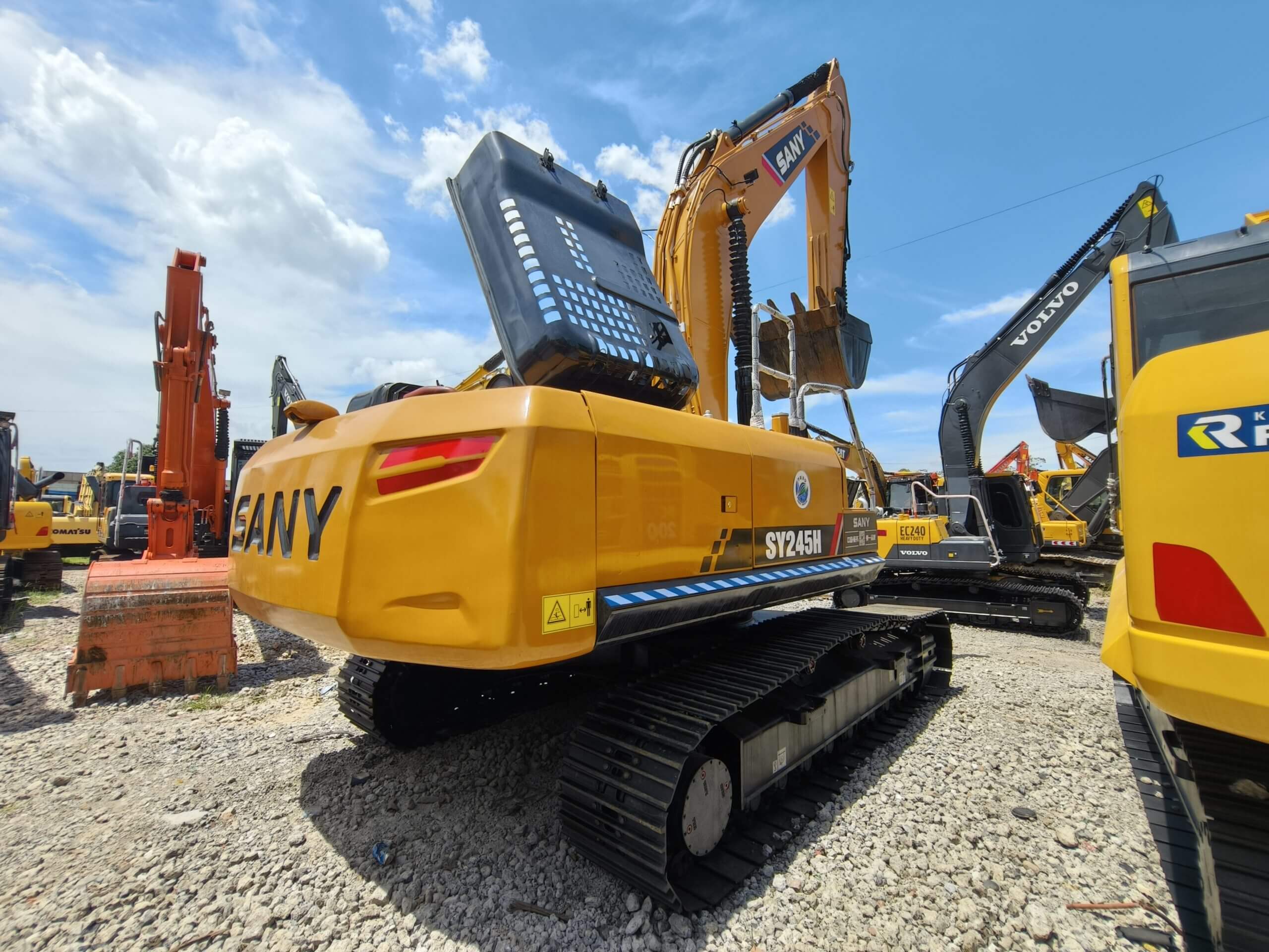 Used Sany SY245H Crawler Excavator - Juexin Machinery